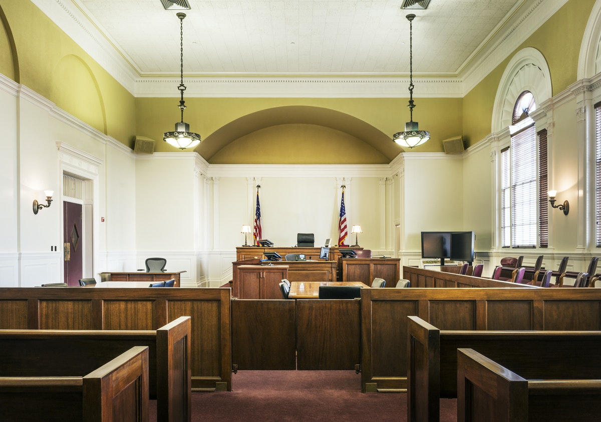 Courtroom Fashion – Fashion Cluba